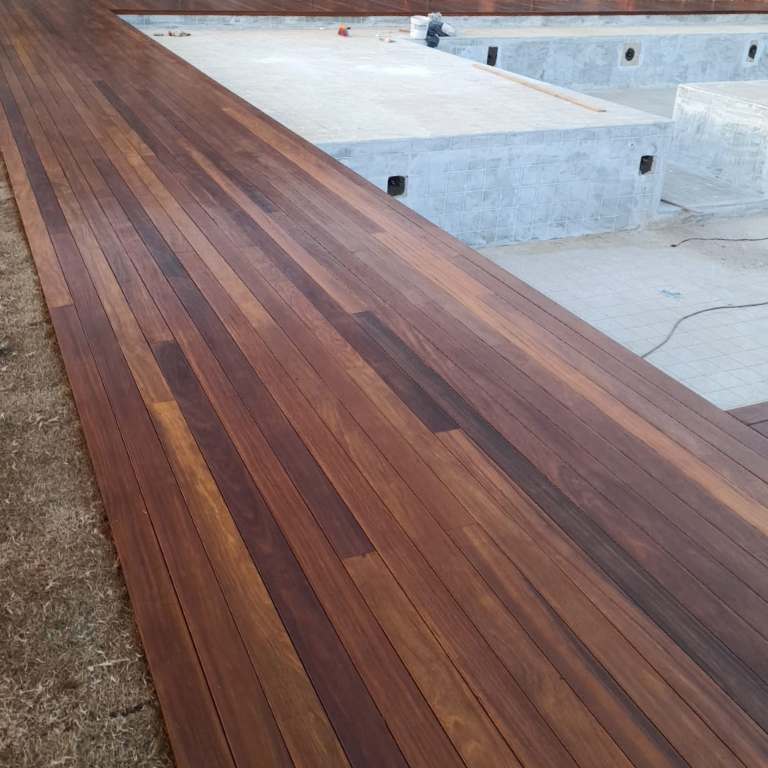 Instalação de Deck - Madel