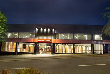 Encontre a loja Madel mais próxima de você